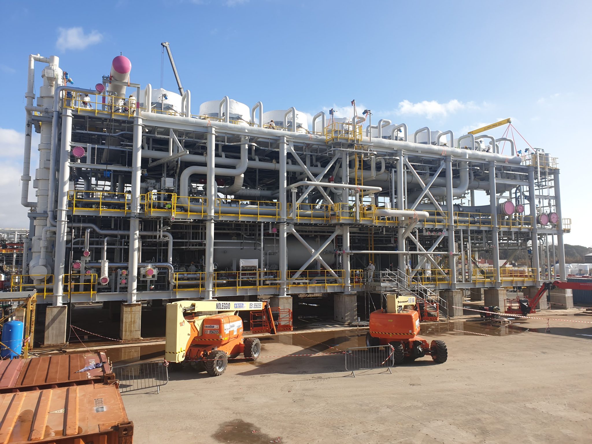 LNG Liquefaction mega-modules - Ram Power